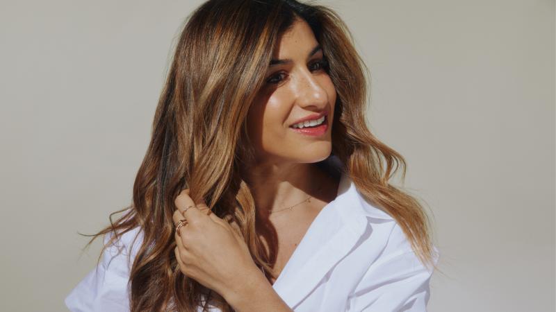 S4 E1 From Vogue to Rogue with Negar Mohammadi – Populuxe